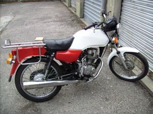 REMISE EN ETAT HONDA CG 125 '98 - Bienvenue sur http://traveller.over ...