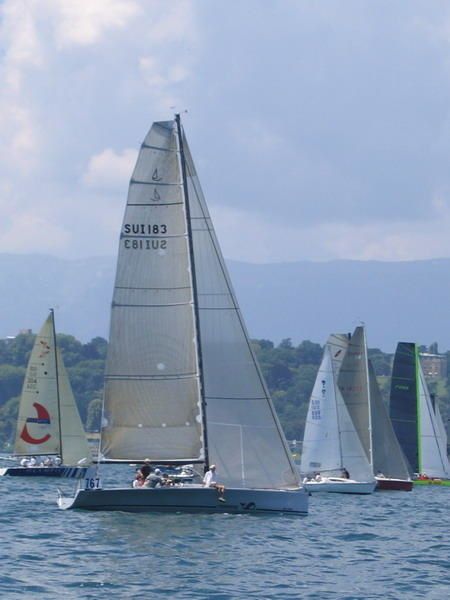 BATEAUX CLASSES TR1 - régate, voile, lac léman