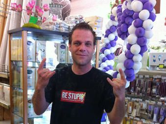 Rémi Gaillard débarque sur Comédie ! - Le Zapping du PAF