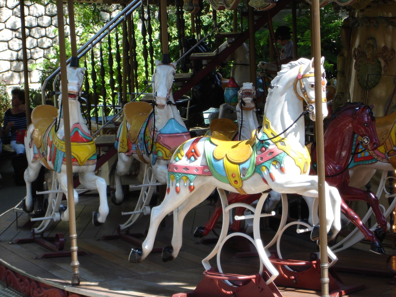 Tournez manèges! - Croquez la vie du bon côté!
