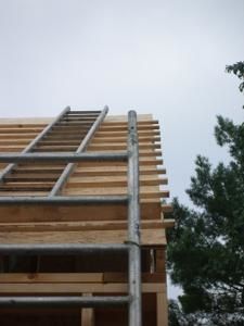 Lattage pour les tuiles : pose et calcul des distances - Comment ...