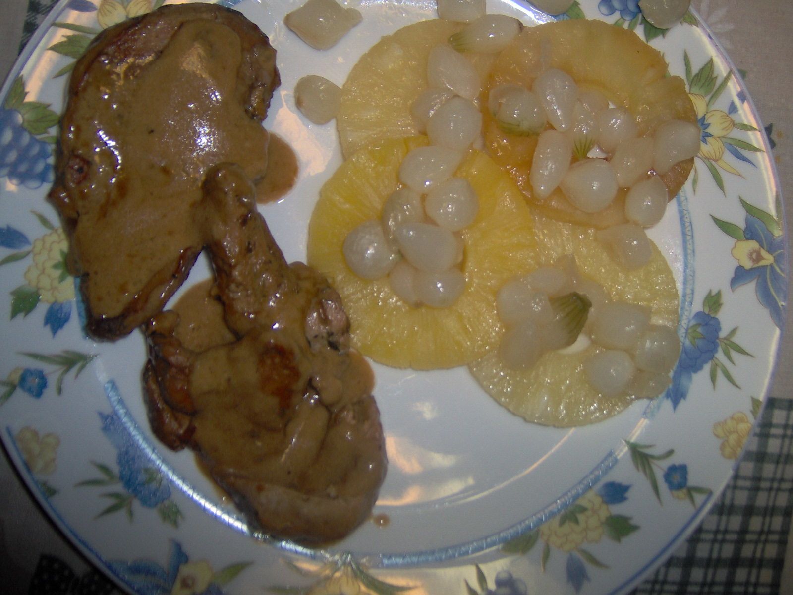 filets de faisan aux ananas et oignons caramélisés - ciboulette ...