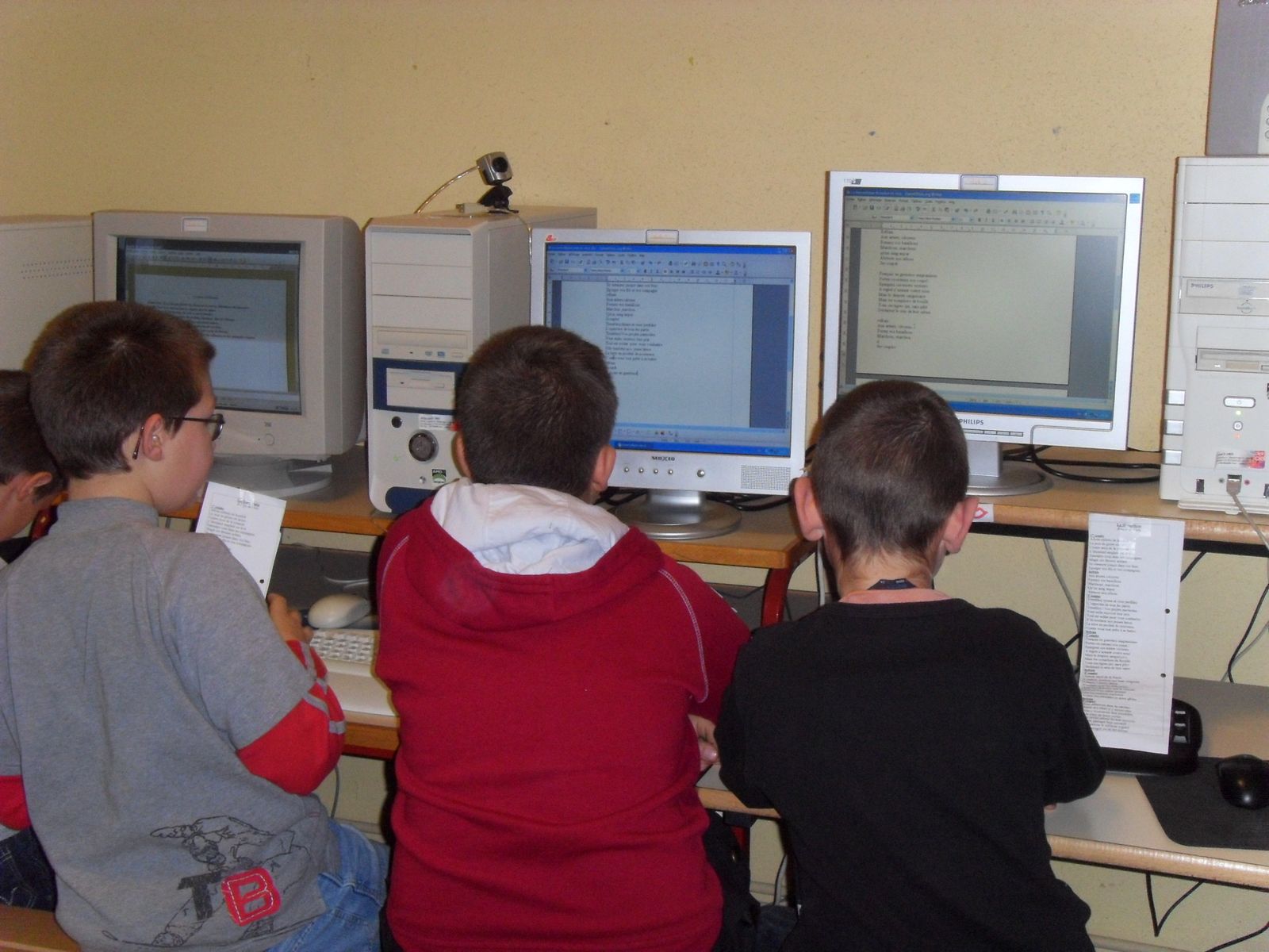 INFORMATIQUE MATERNELLES CYCLE 2 ET CYCLE 3 - Quoi de Neufchère école