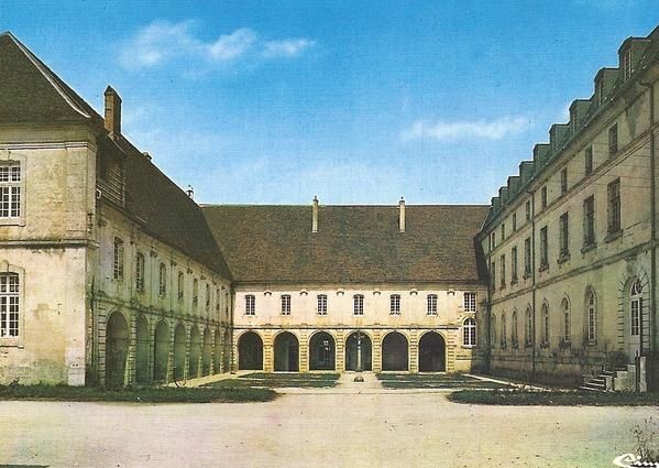 AUBERIVE ET LA VALLEE D L'AUBE - Au fil de la Vallée de l'Aube