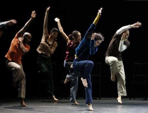 Akram Khan - M-O-U-V-E-M-E-N-T