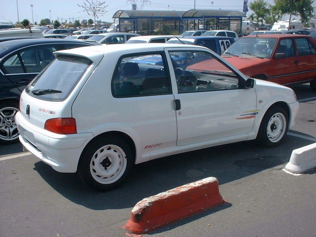 04) Le design de la 106 phase 2 - LE SITE DE LA PEUGEOT 106