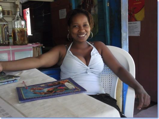 629) Petites vacances à Mahambo - Ino vaovao ? 1000 et 1 entreprises ...