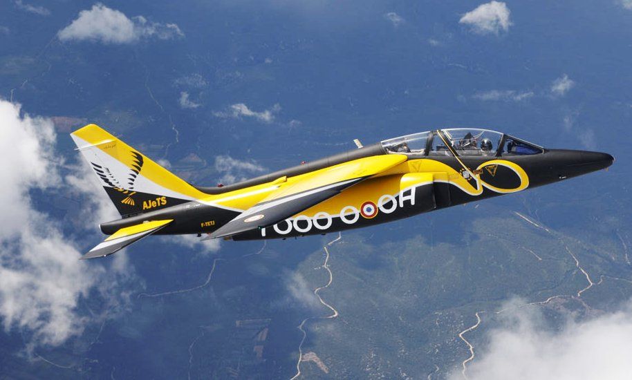 Brève Histoire de l'Alphajet - Passion d'avions