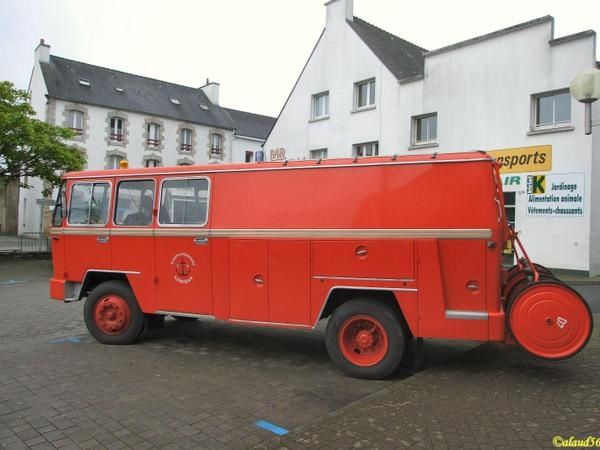 BERLIET POMPIER GBK 18 DE 1963 - Nos belles Anciennes ( alaud56 )