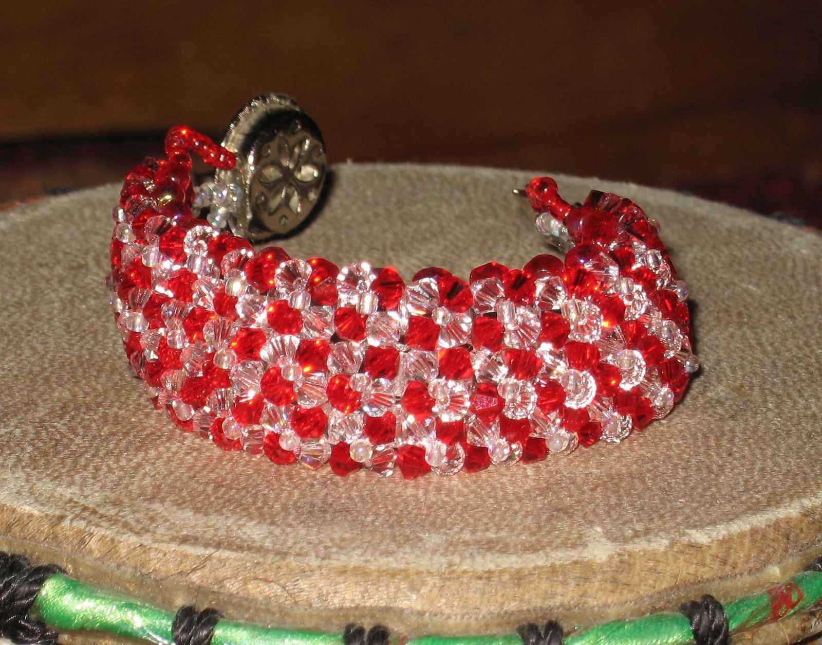 Bracelet rouge et blanc - Le blog de Laetichou