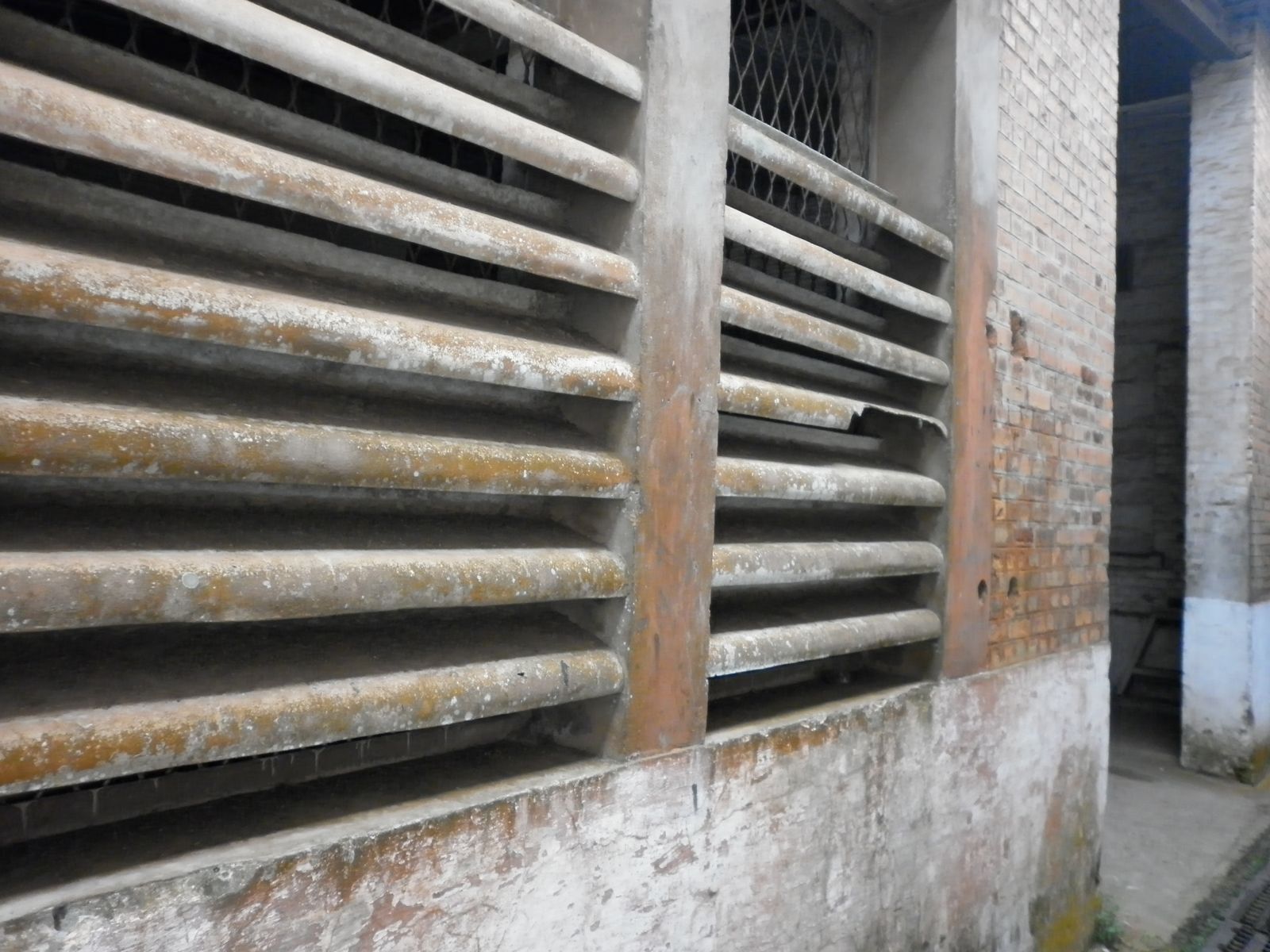 Album - Mbanza-Ngungu - D'UN MONDE A L'AUTRE....d'Erezée à Kinshasa