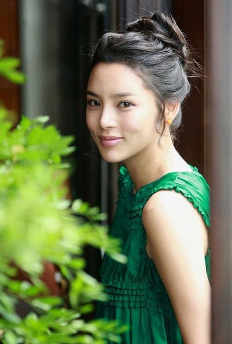 Park Si Yeon ( Actrice Coréenne) - Drama-sukida ♥ Le blog de Nana