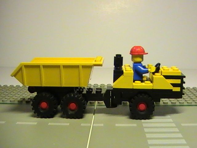 LEGO n°6652 de 1983 - Le dumper TP. - Le blog de jfamuséetrainHO