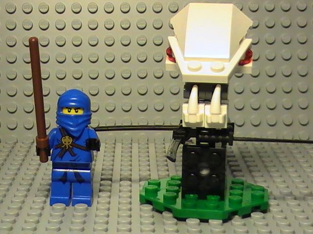 Légo Ninjago n° 30082 de 2011 - Master of Spinjitzu. - Le blog de ...