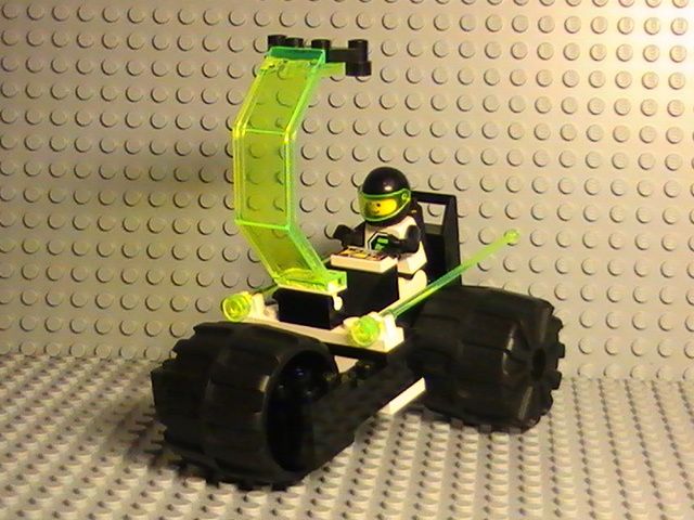 Légo Blacktron n° 6851 de 1991 - Le tri-wheeled Tyrax. - Le blog de ...
