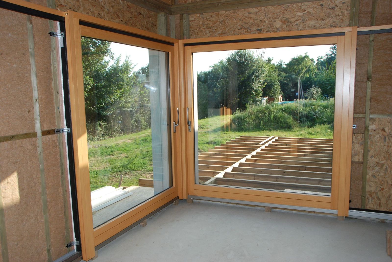 Pose des menuiseries extérieures - FUZE MOB 31 : MOB BBC-Effinergie à Toulouse