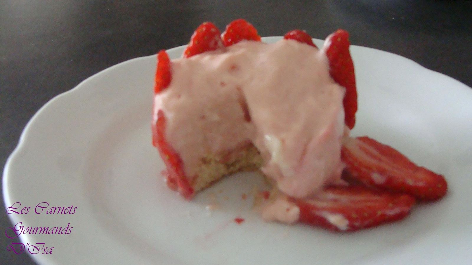 UN TRAVAIL D 'EQUIPE POUR UN FRAISIER PARFAIT !!!!! ..... - Les Carnets ...