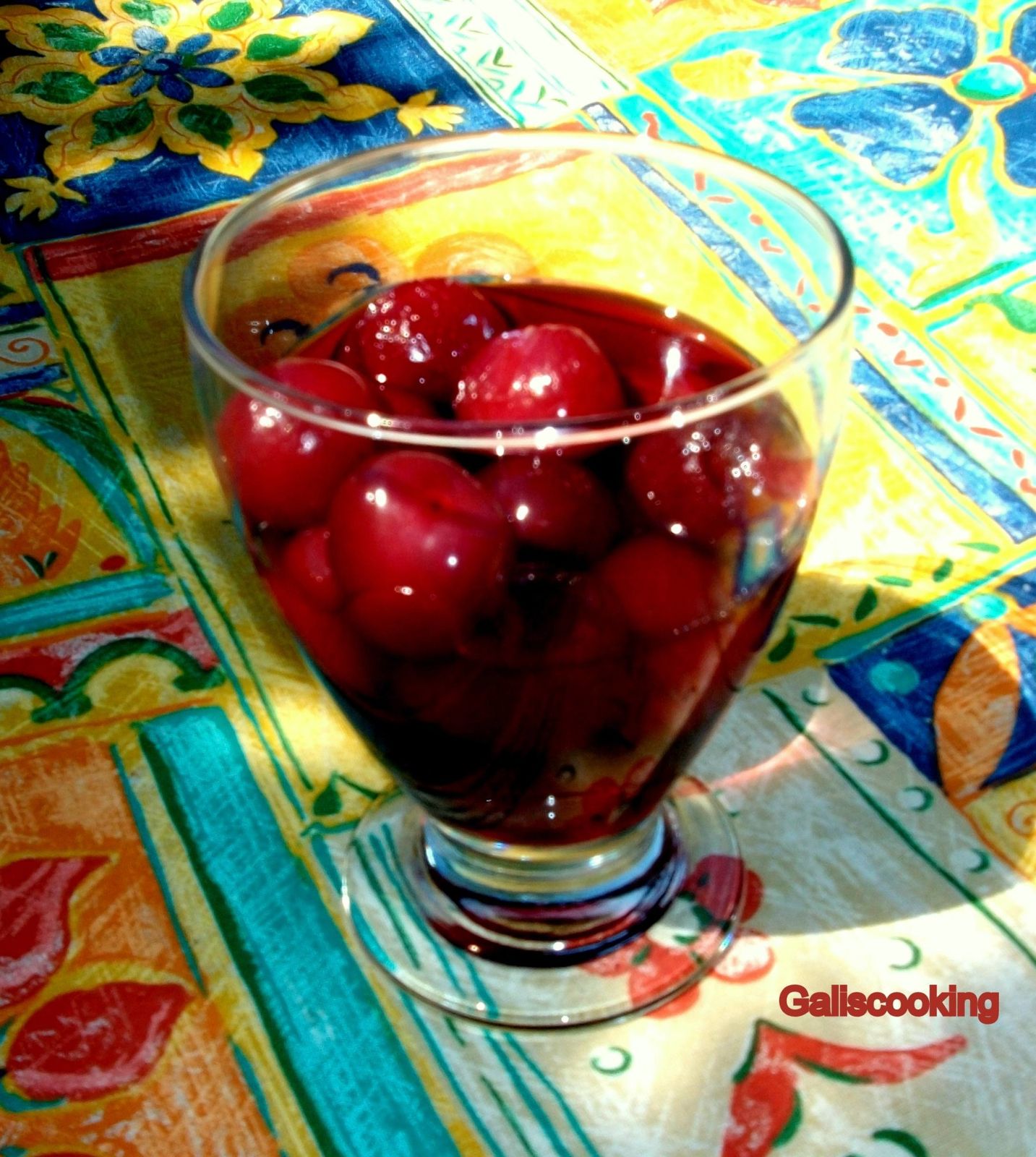 Cerises au sirop vanillé - Le blog de Gali