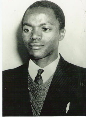 Biographie du Président Kayibanda - Editions Sources du Nil : Livres ...