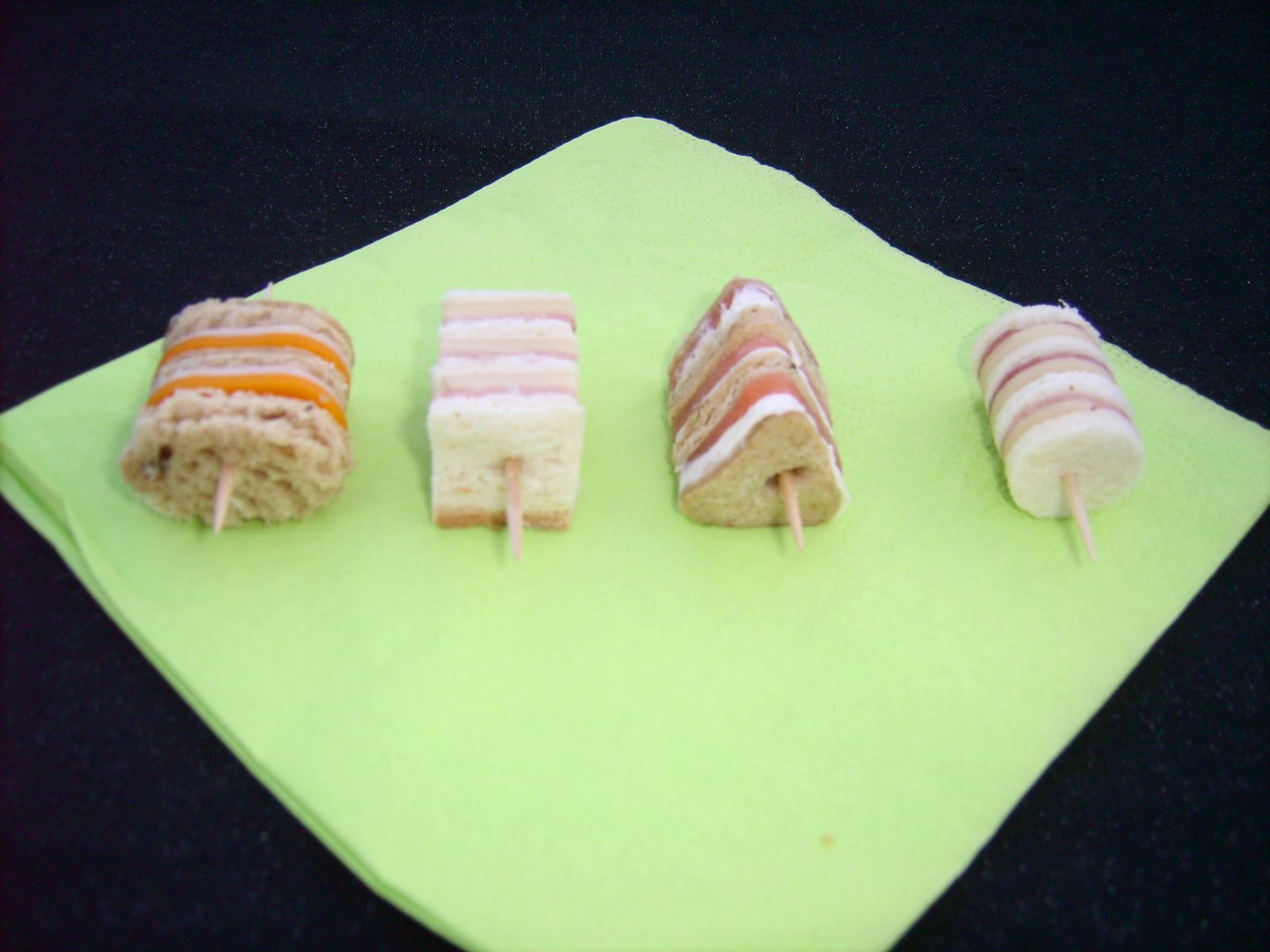 Gaston, le hérisson apéritif et nouveau partenaire... - Le blog de La ...