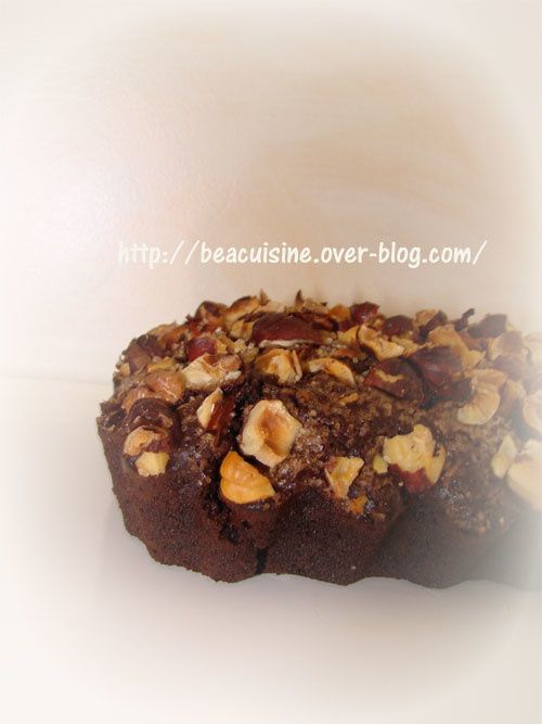 Fondant au chocolat et son croquant de noisettes (Bio) ..... une pure ...