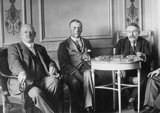 Accords de Locarno - Mémoires de Guerre