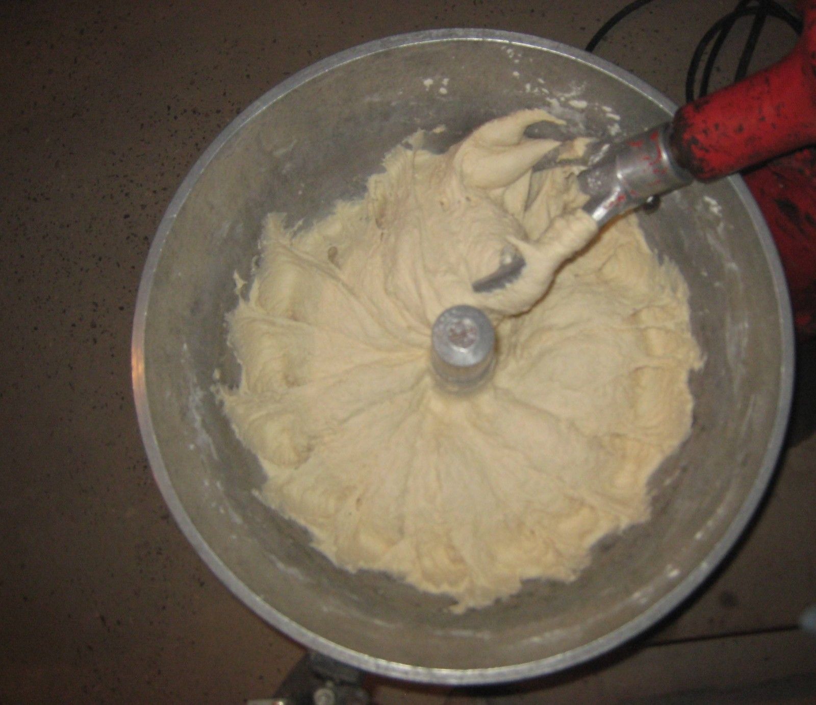 Le petrin. - Construction d'un four a pain et fournil