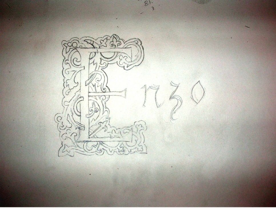 Réalisation d'une lettrine "vigne blanche" pas à pas. - Plume et lumière