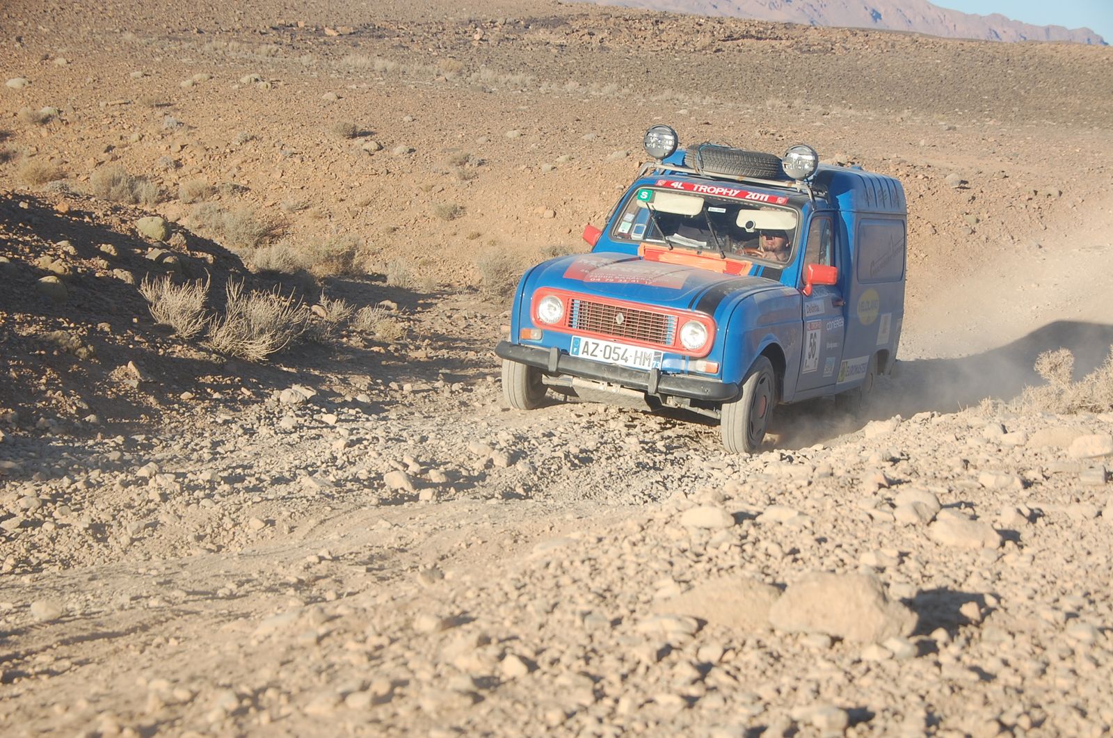 Album - photos du 4L trophy 2011 - L'odyssée de la 4L - 4L trophy 2011 - Ugine- Savoie