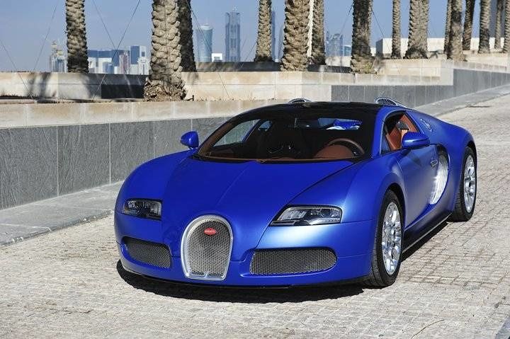 Bugatti présent au Qatar Motor Show 2011 - Bugatticars