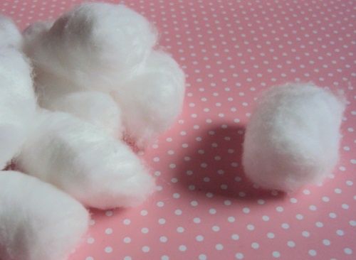 Je redécouvre le charme des boules de coton - Le blog de Mamzelle KitKat