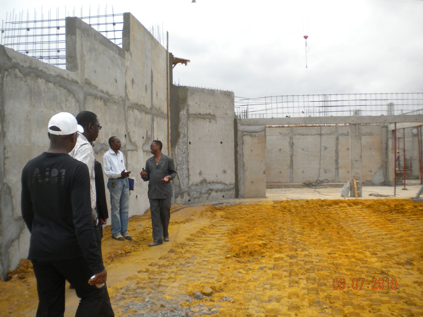 Le président du COCAN sur les chantiers de la CAN dans le Haut Ogooué ...