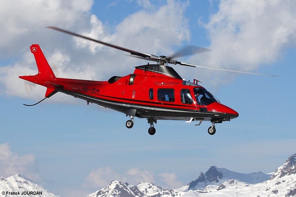 Album - Helistation-Courchevel - Franckyspot, spotter officiel du ...