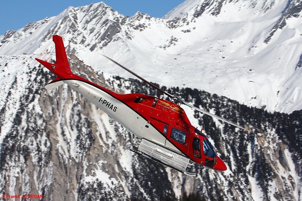 Album - Helistation-Courchevel - Franckyspot, spotter officiel du ...