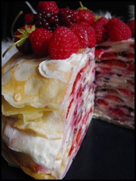 Sensation d'été (Gâteau de crêpes au mascarpone & fruits rouges ...