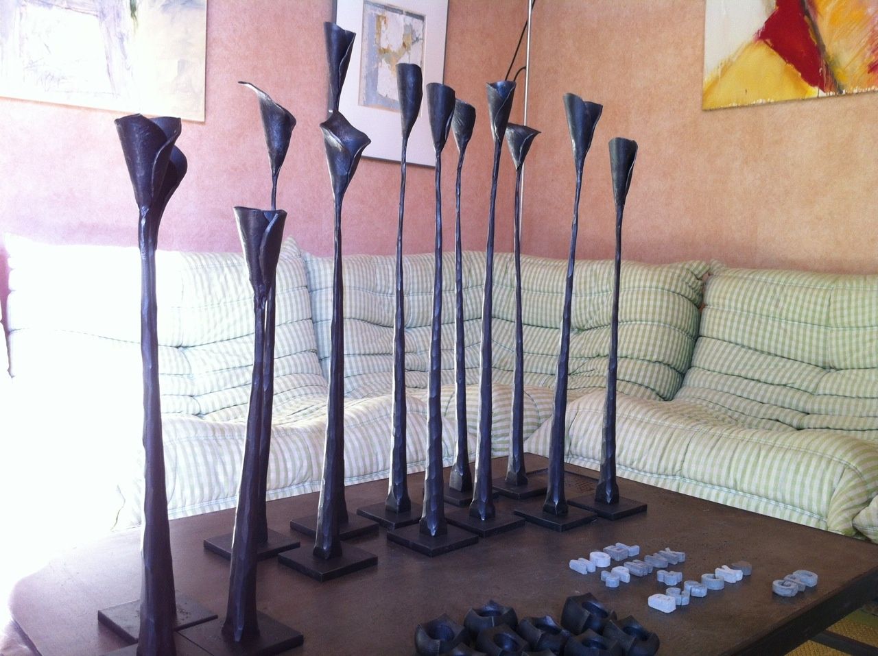 Album - Objets en acier forgé: Bougeoirs, coupe... - Le blog de l'art ...