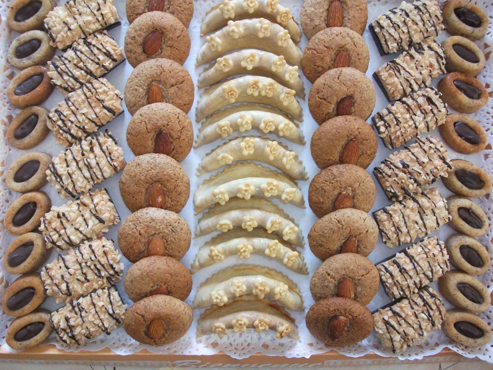 Gâteaux traditionnel ( Marocaines ) - El hajja rabia - La cuisine saveur