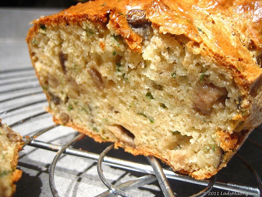 Cake aux champignons de Paris - Douceurs & délices by LadyMilonguera