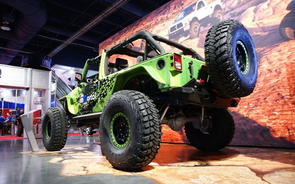 Jeep JK Mopar ImMortal - Off-Road Generation