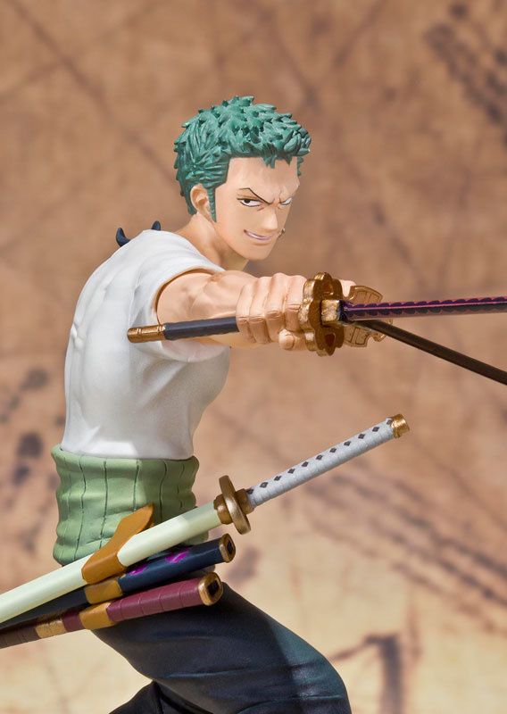 Figuarts Zero : Zoro et Mihawk Battle Version - Manga Jump