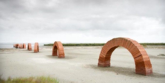 Horizons by Neil Dawson - Les sculptures à la Gibbs Farm ! - Le blog de ...