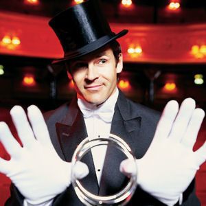 MAGICIEN POUR VOTRE EVENEMENT A DOMICILE PACA MARSEILLE AVIGNON TOULON ...