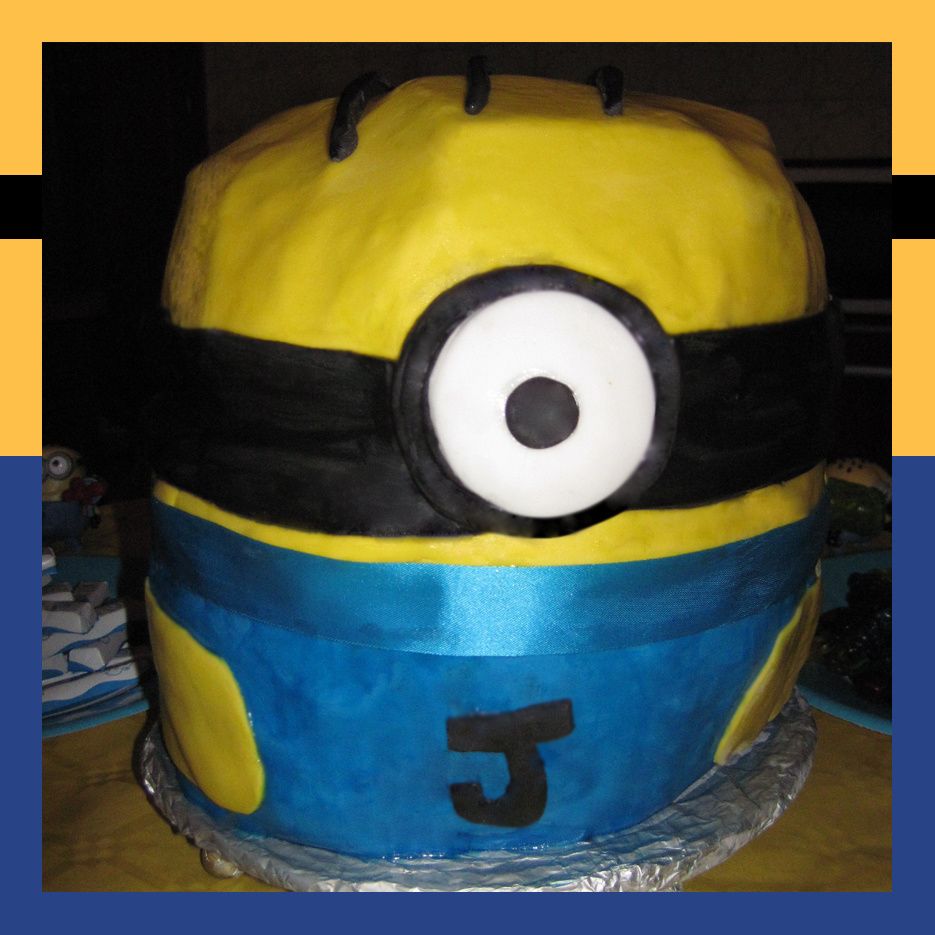 Anniversaire Minion : le gâteau (article 4/6) - Céline-Emmanuelle ...